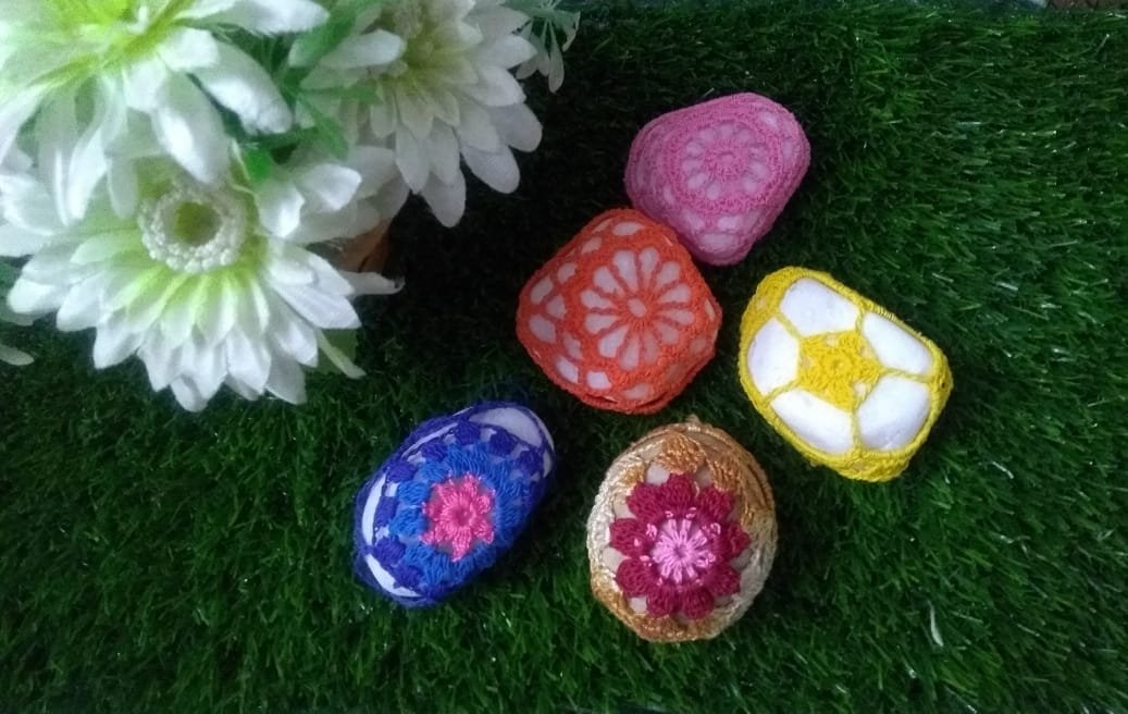 Crochet precious pebbles » Crochet Krafts